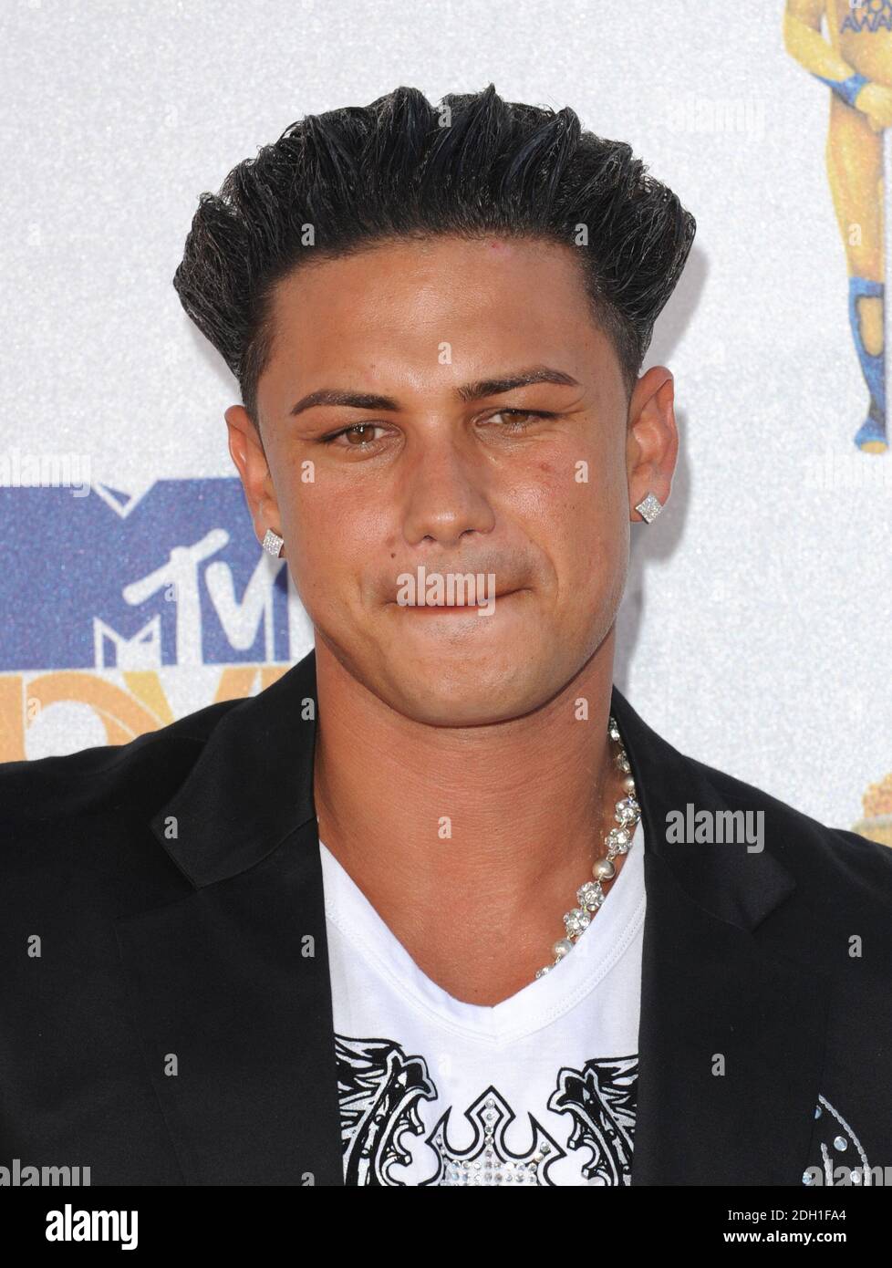 Pauly D arrives for The 2010 MTV Movie Awards, Universal Studios, Los ...