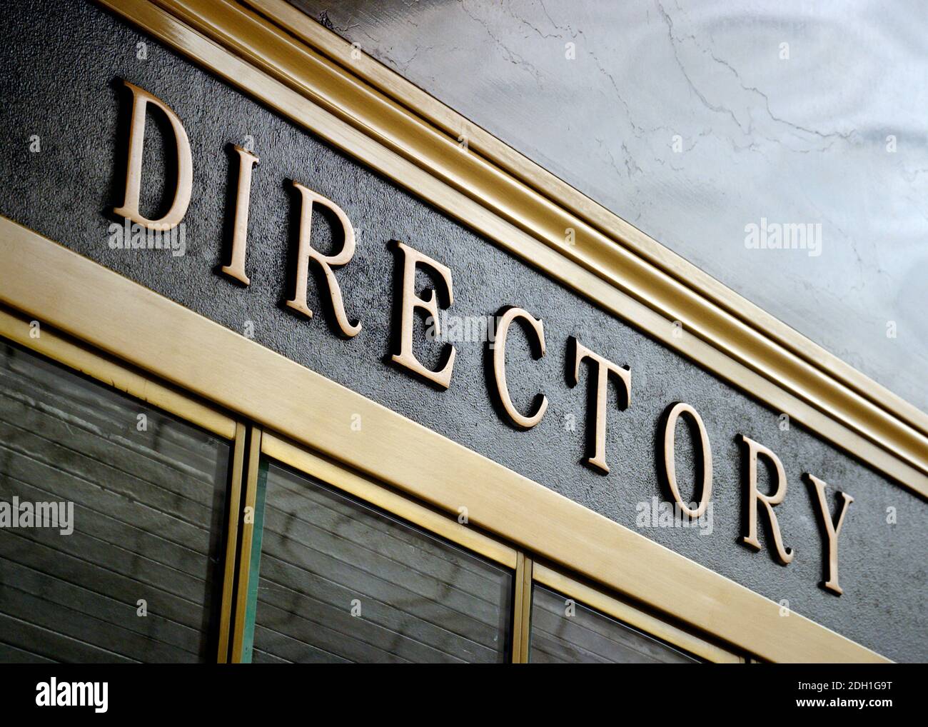Office lobby directory hi-res stock photography and images - Alamy