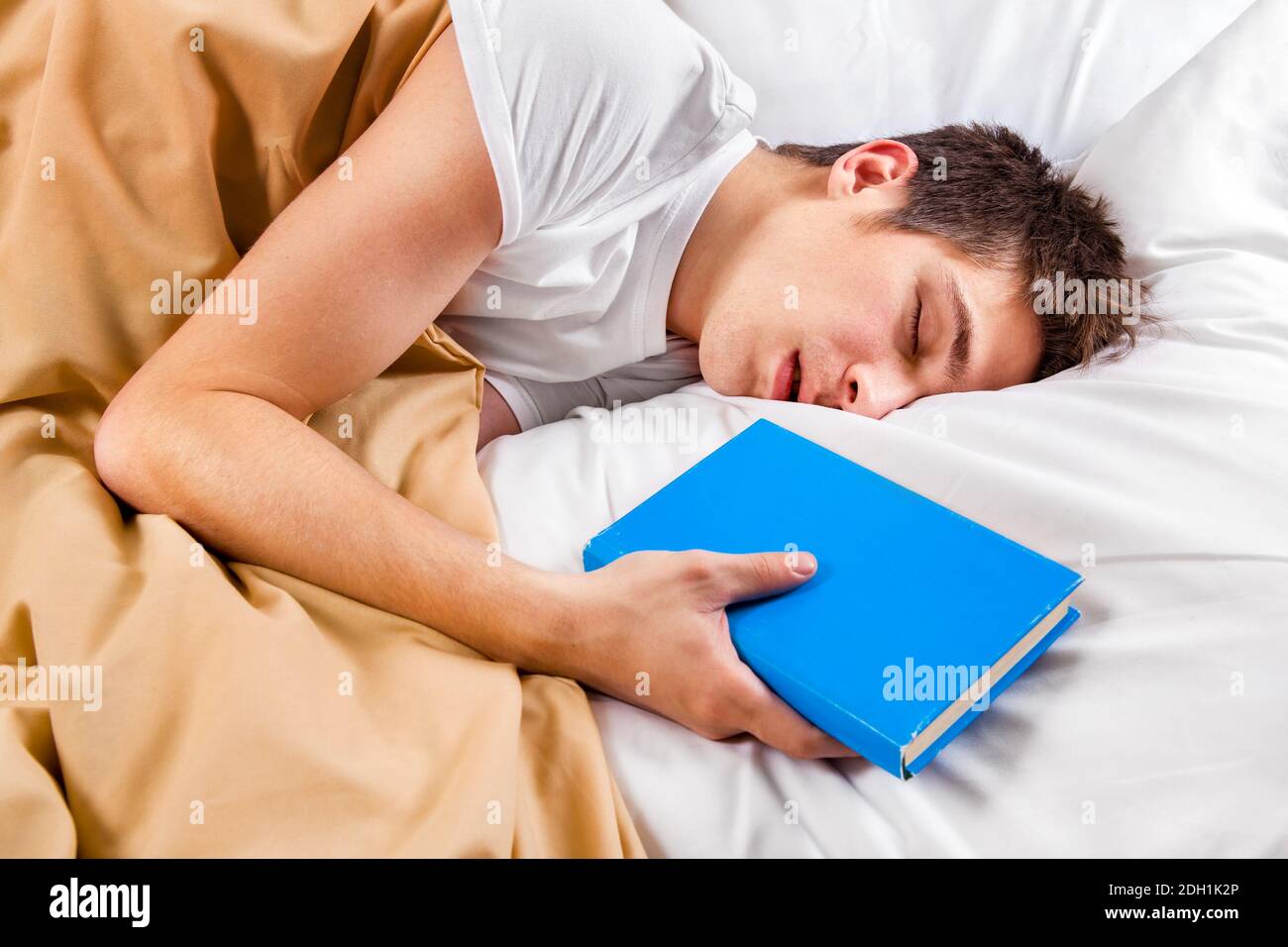 Man sleep book hi-res stock photography and images - Alamy