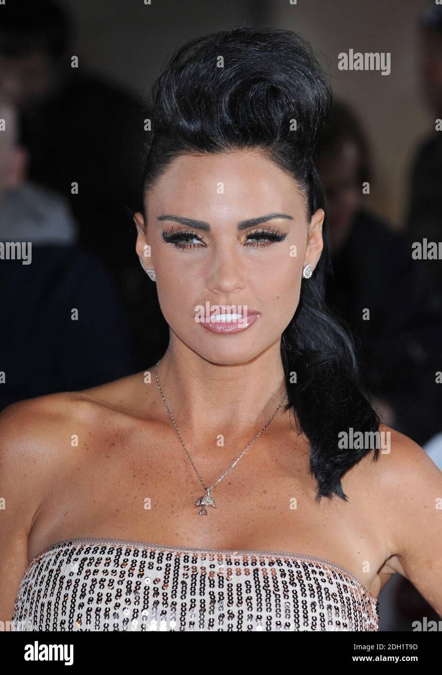 Katie Price arriving at the Variety Club Showbiz Awards 2010, Grosvenor ...