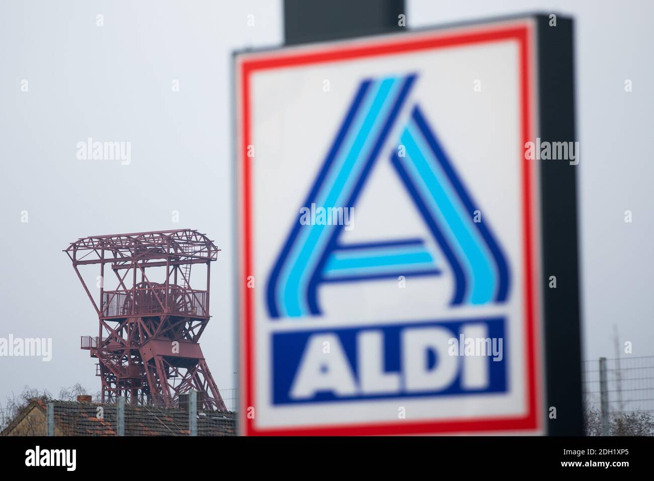 101 years logo hi-res stock photography and images - Alamy