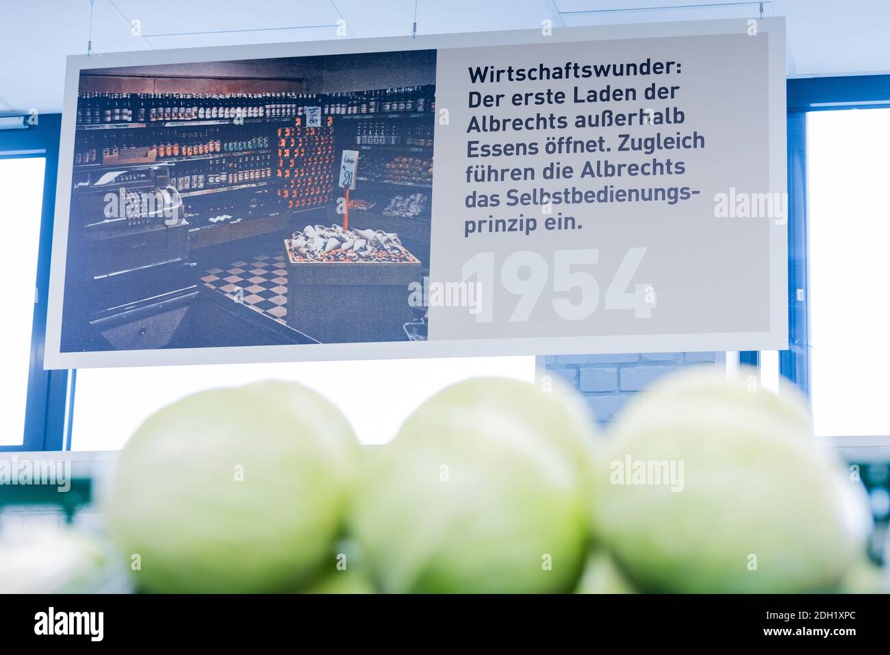 101 years logo hi-res stock photography and images - Alamy