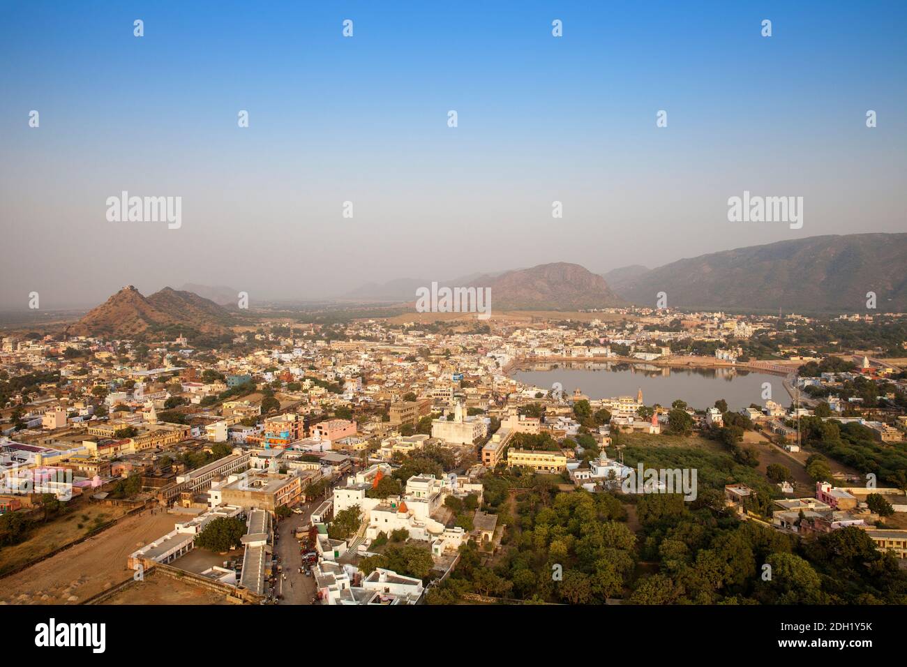 Aerial view pushkar india hi-res stock photography and images - Alamy