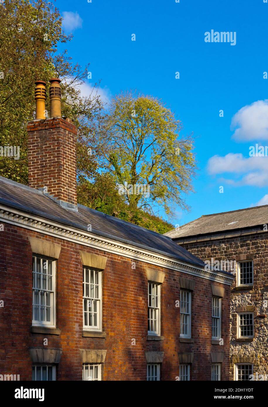 Factory buildings at Cromford Mill the world's first water powered ...