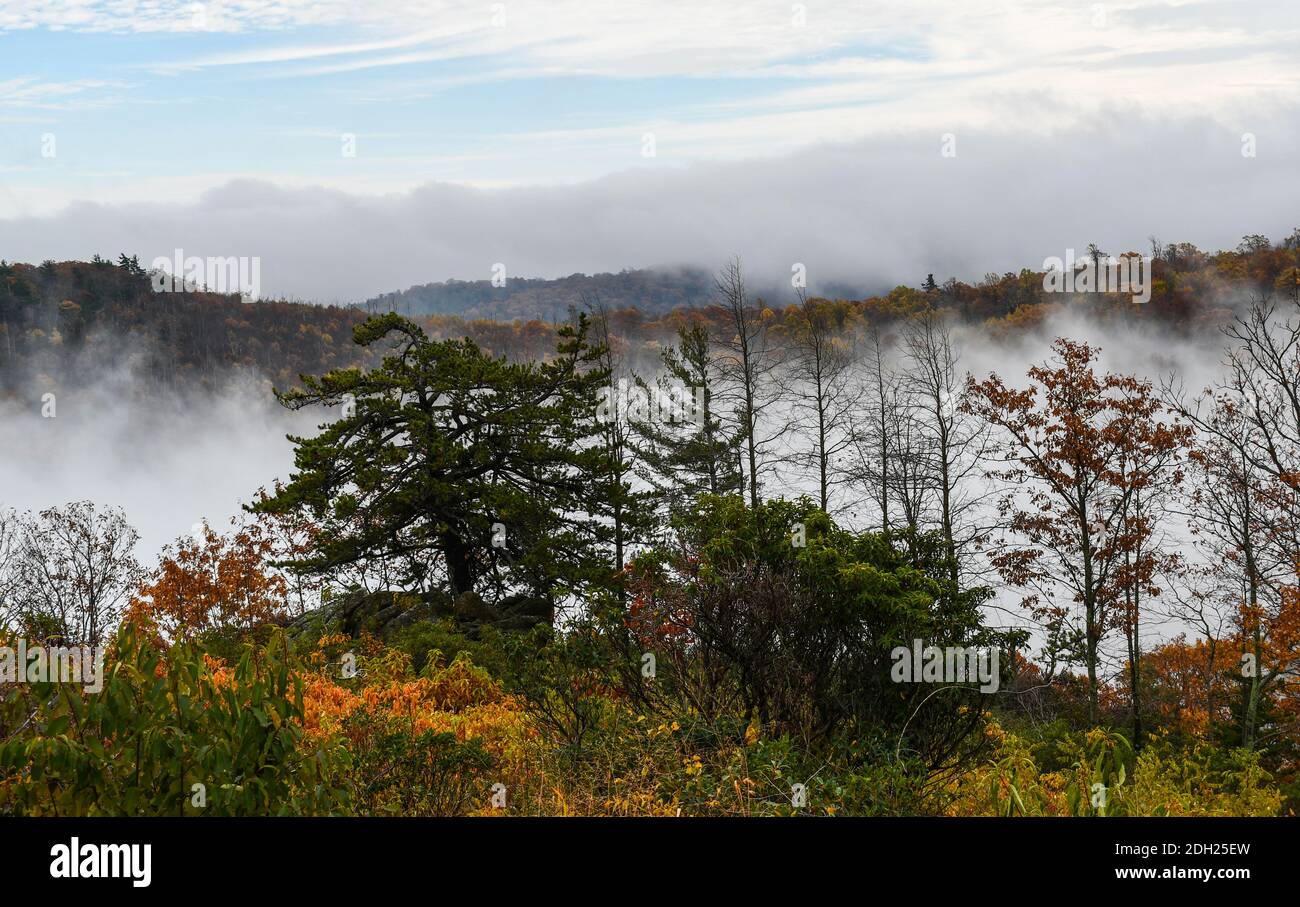 Appalachian mountains aerial hi-res stock photography and images - Alamy
