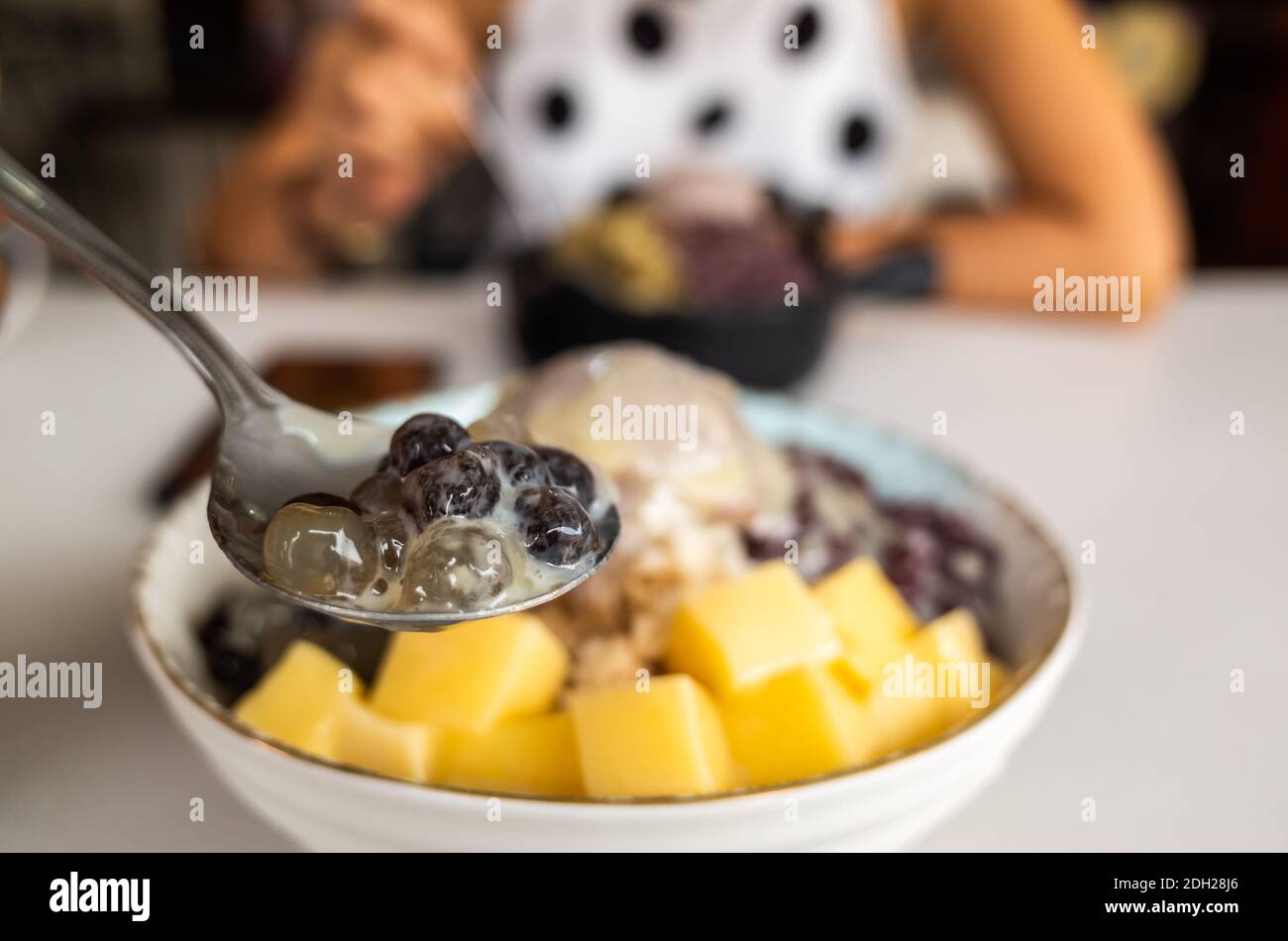 Taiwanese shaved ice hi-res stock photography and images - Alamy