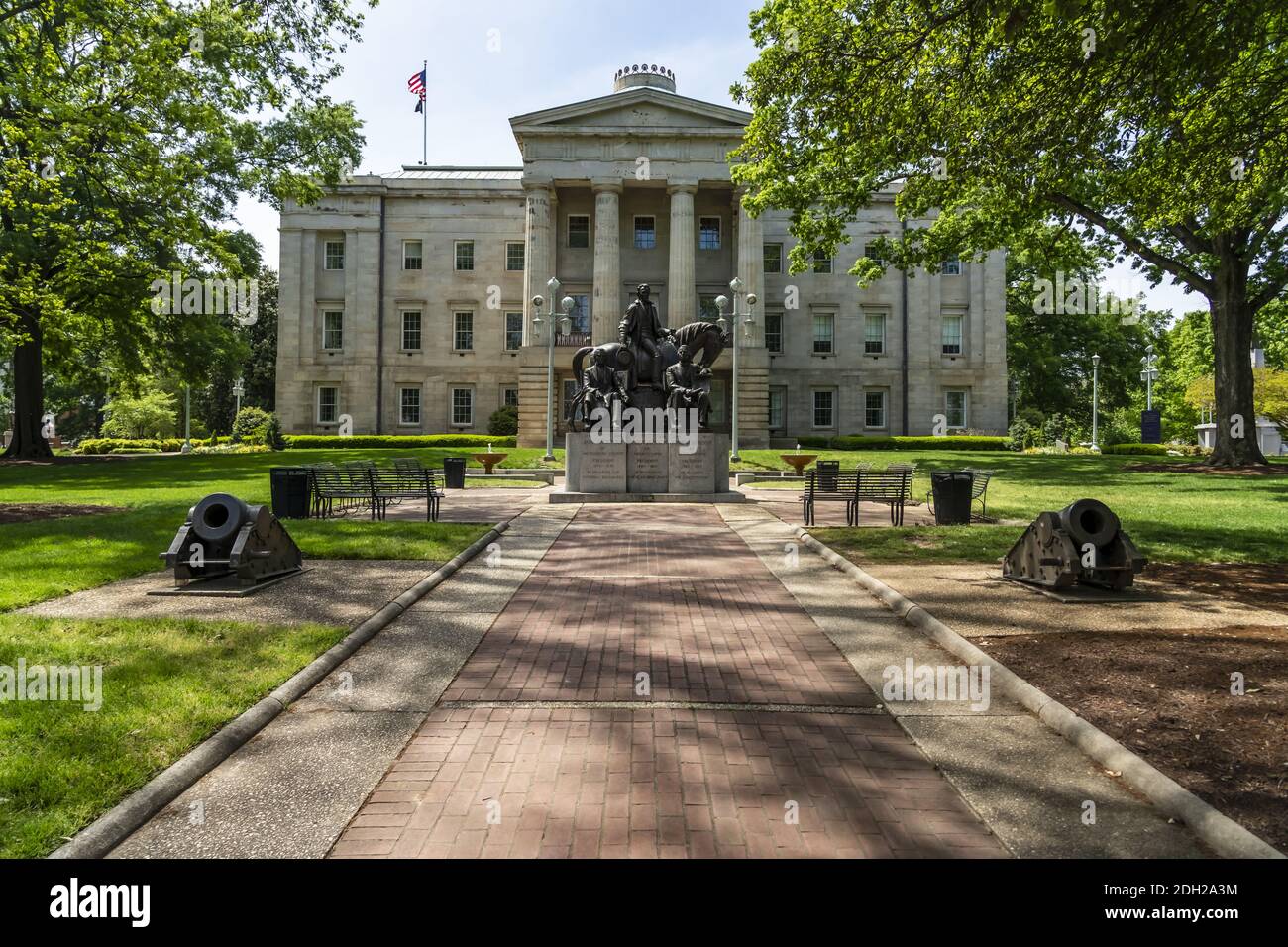 North Carolina State Capital Building Located In Raleigh North Carolina ...