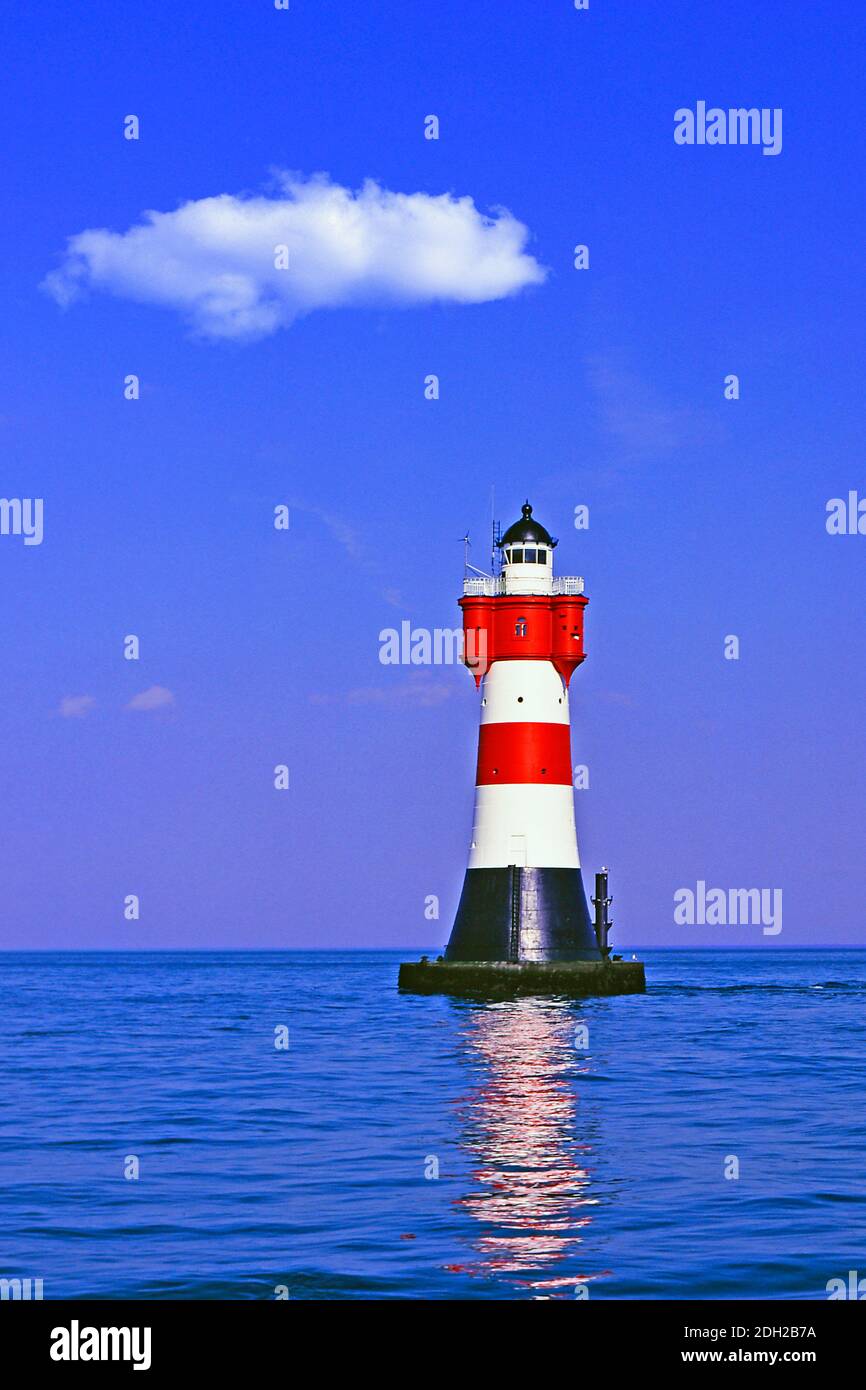 Leuchtturm Roter Sand in der Wesermündung Stock Photo - Alamy