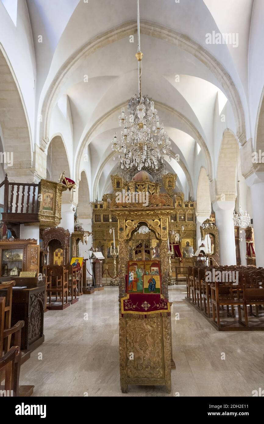 Monastery church Timios Stavros, Omodos Stock Photo - Alamy