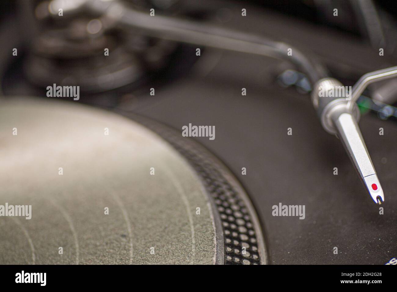 Rotating table hi-res stock photography and images - Alamy