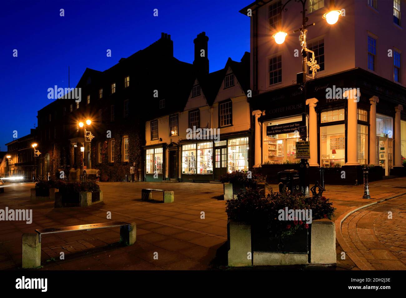 Dusk colours, Bury St Edmunds City centre, Suffolk County, England ...
