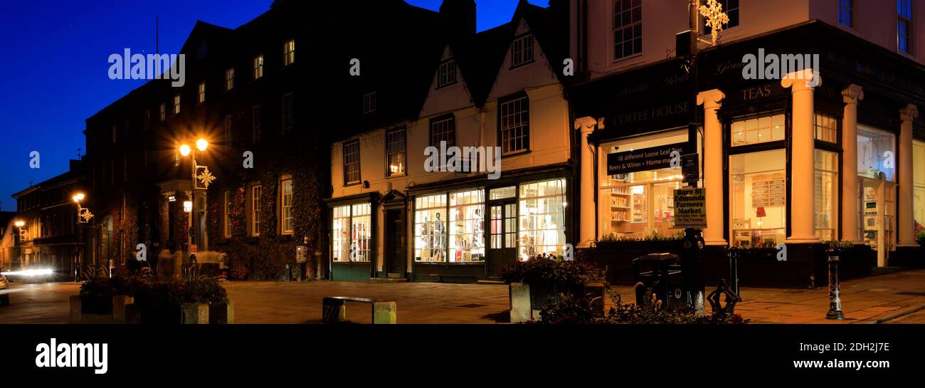 Dusk colours, Bury St Edmunds City centre, Suffolk County, England ...