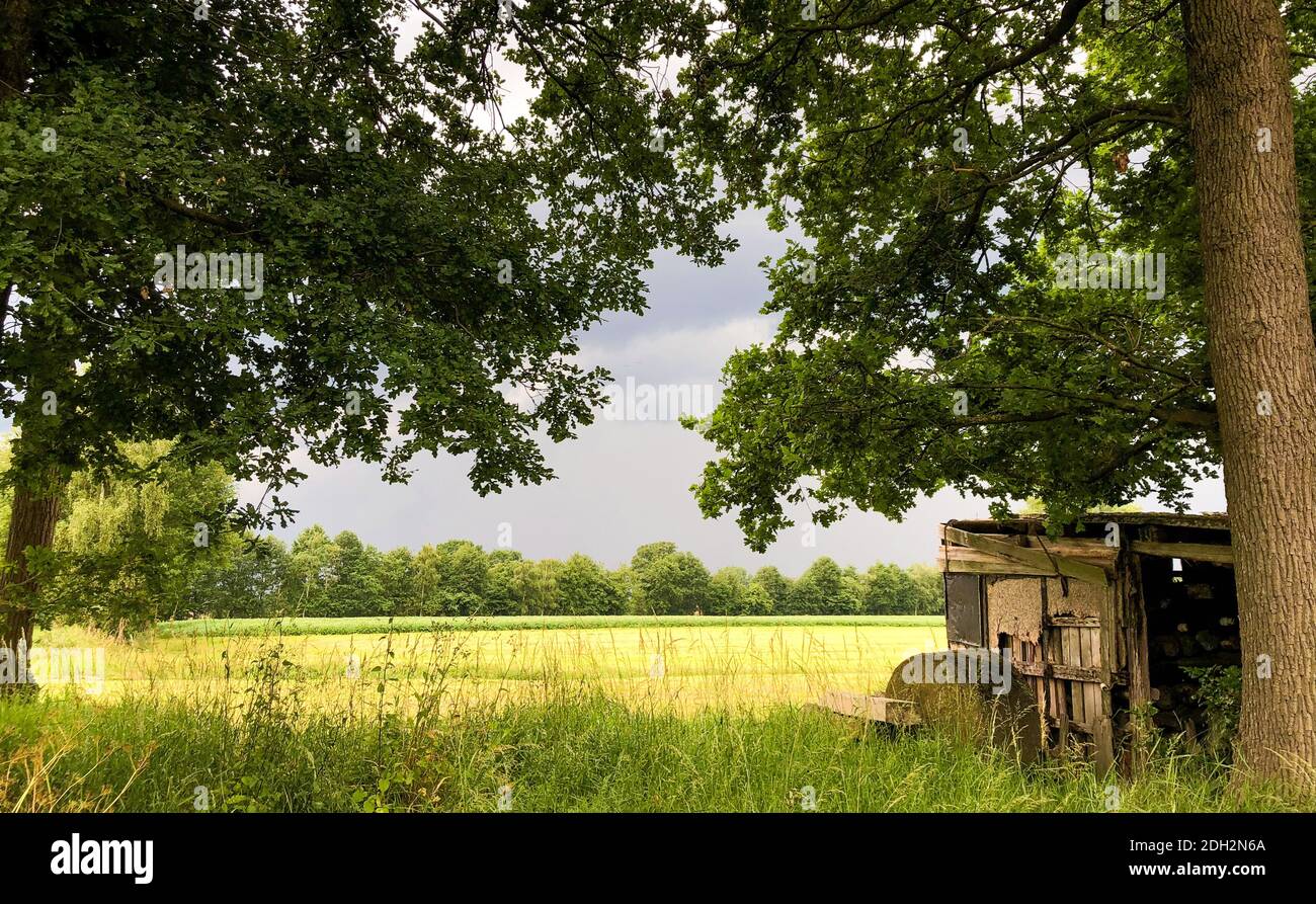 Big storm hi-res stock photography and images - Alamy