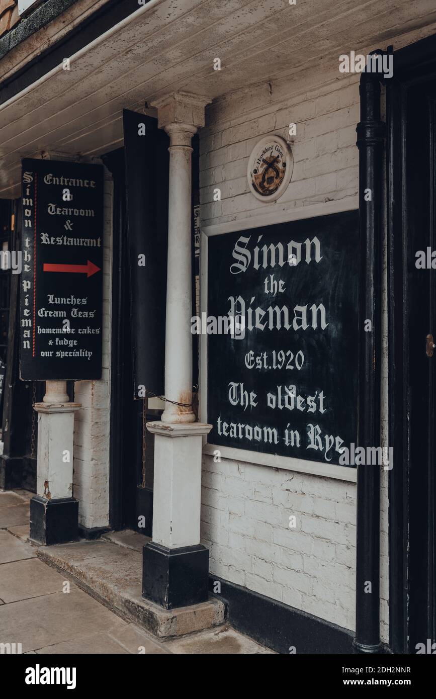 Rye simon the pieman hi-res stock photography and images - Alamy