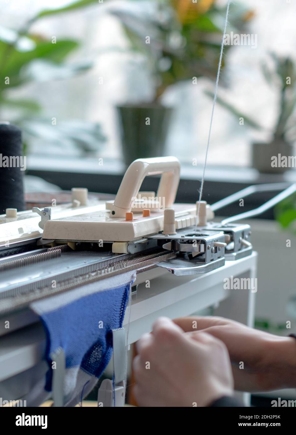 Knitting machines equipment hi-res stock photography and images - Alamy
