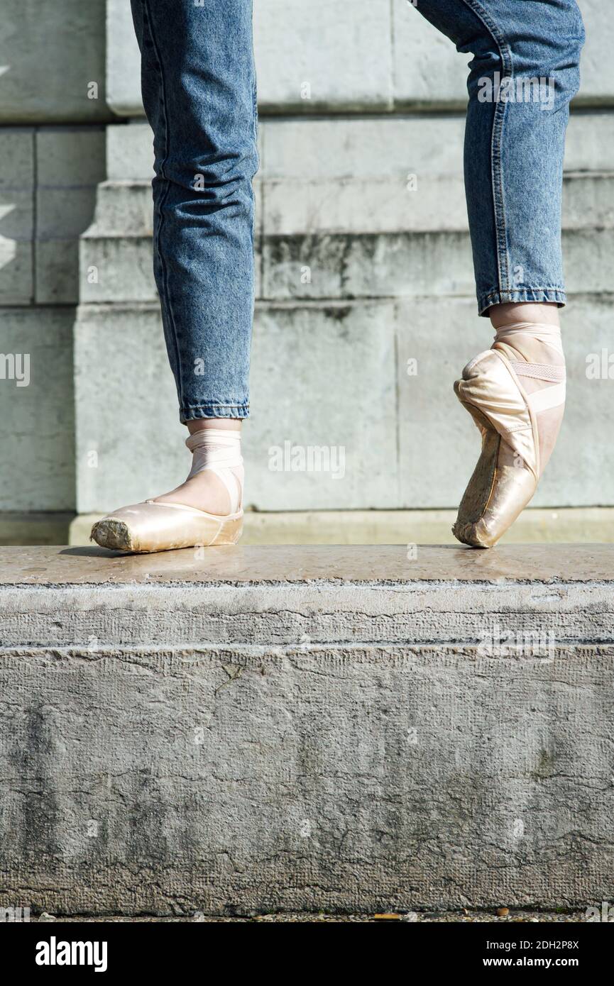 A beautiful shot of ballet dancer's feet dancing on the floor Stock ...
