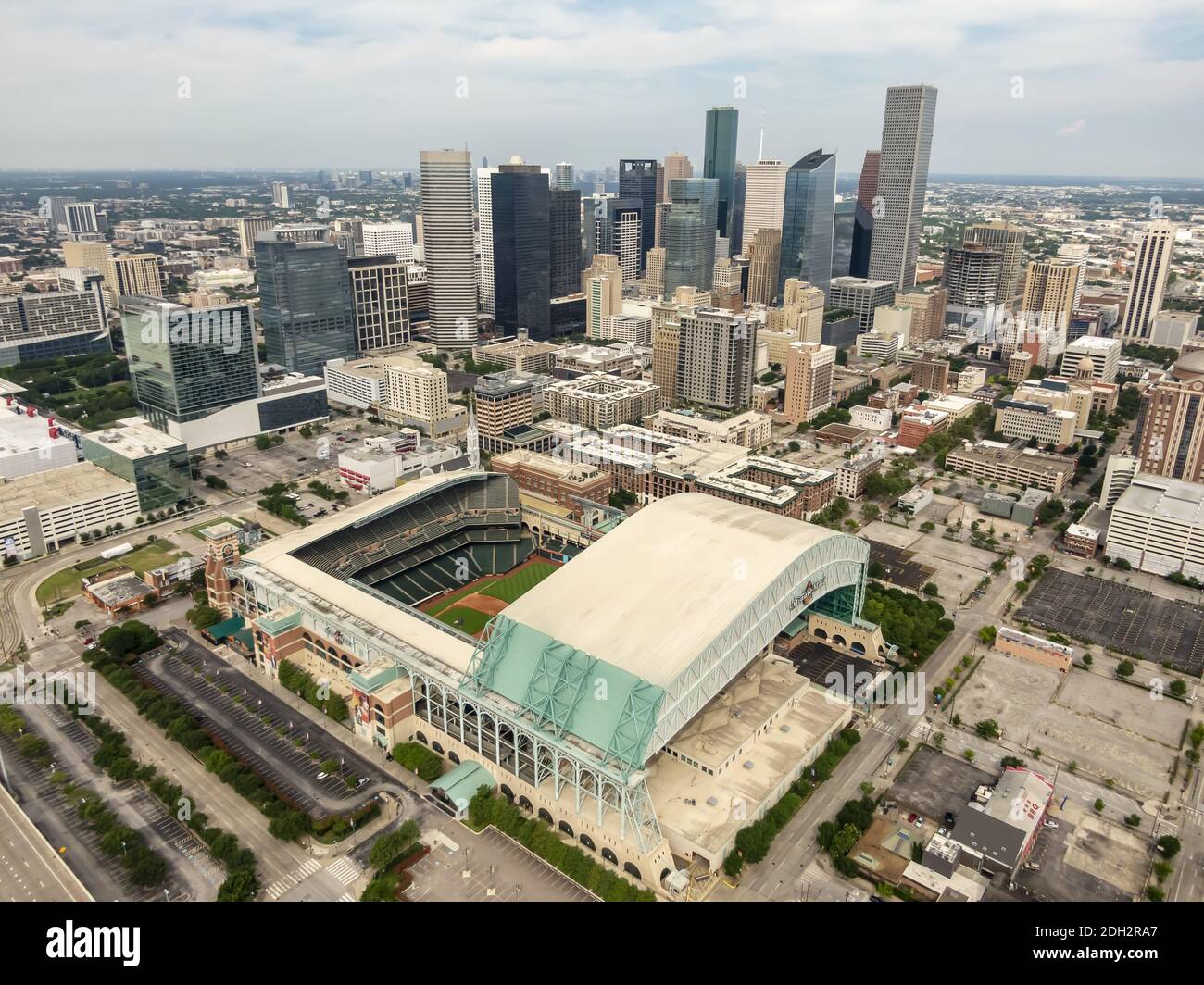 Buildings in downtown houston hi-res stock photography and images - Alamy