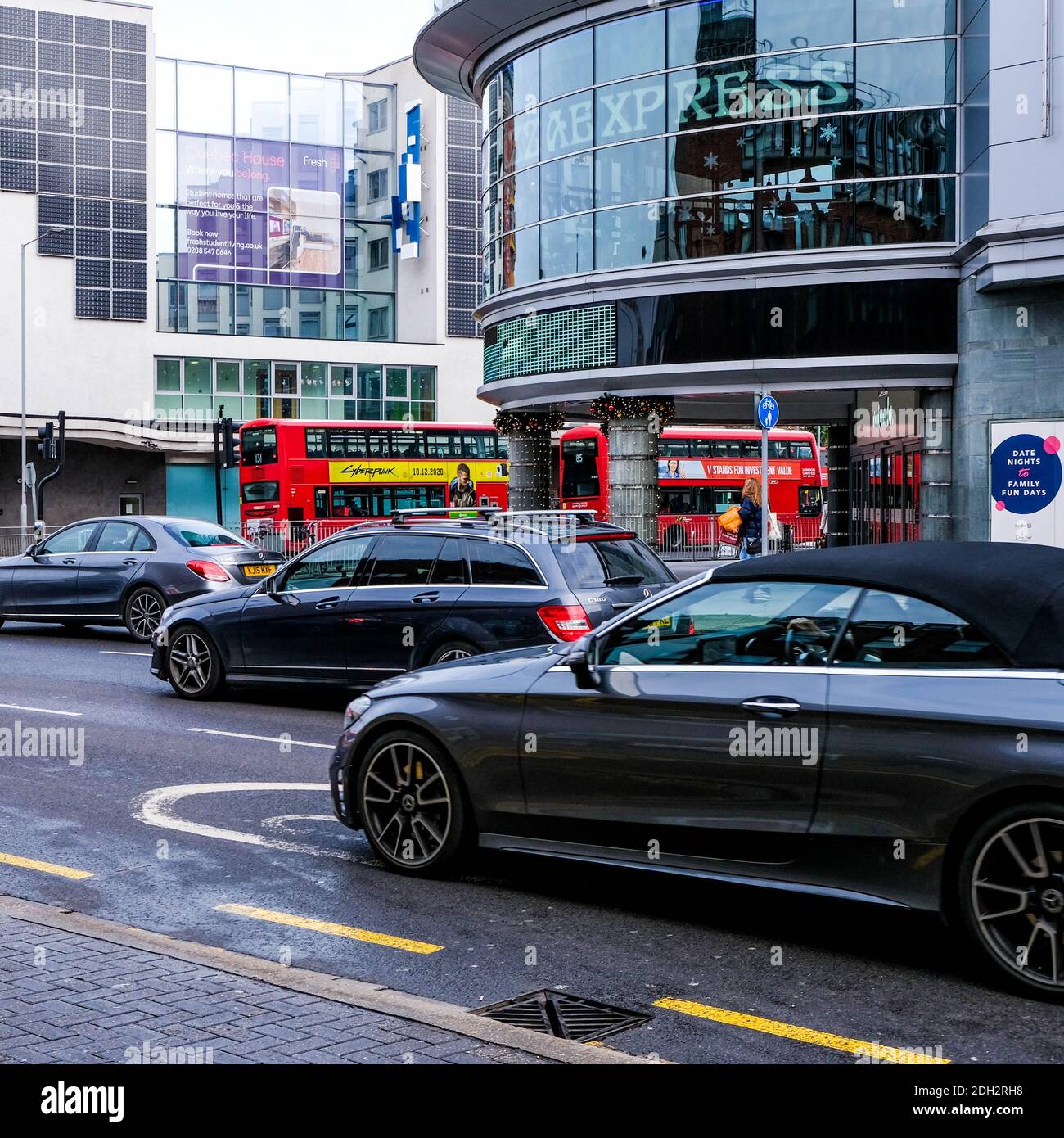 Double decker bus restaurant hi-res stock photography and images - Alamy