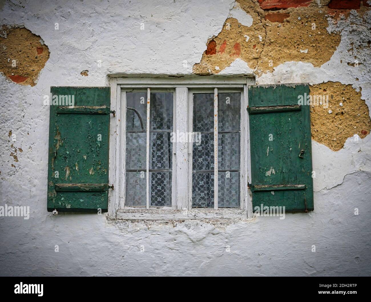 Window of an old house Stock Photo - Alamy