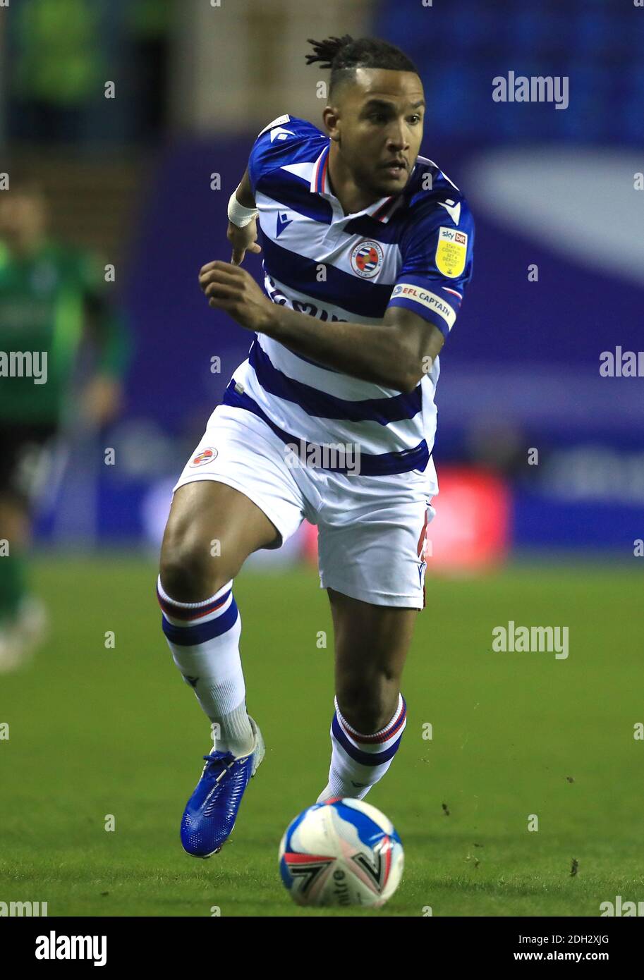 Reading's Liam Moore in action during the Sky Bet Championship match at ...