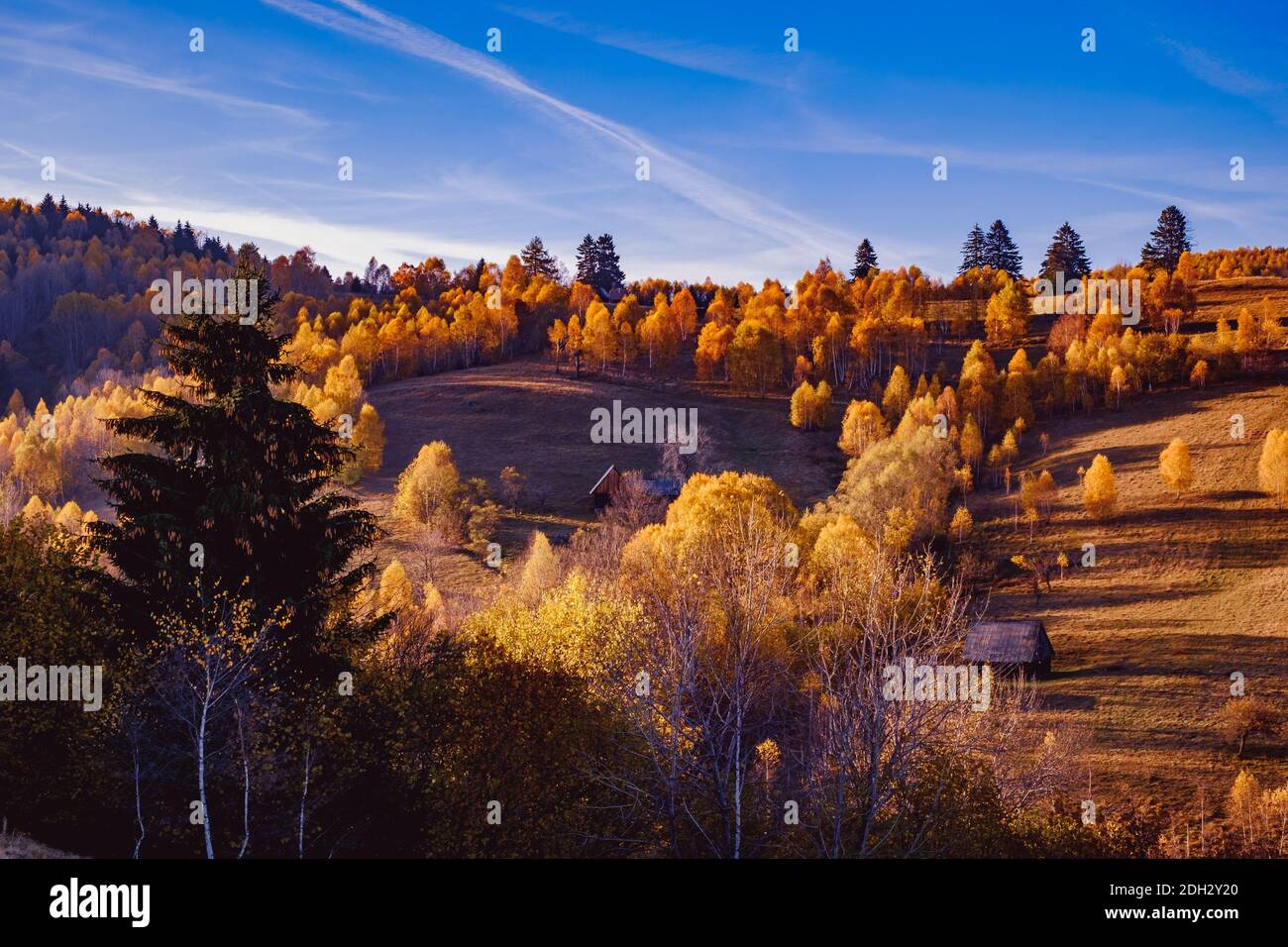 beautiful autumn landscapes in the Romanian mountains, Fantanele ...