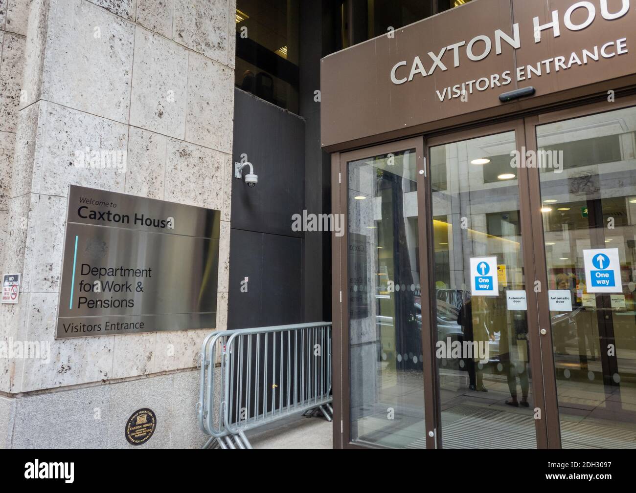 Department for work and pensions uk hi-res stock photography and images ...