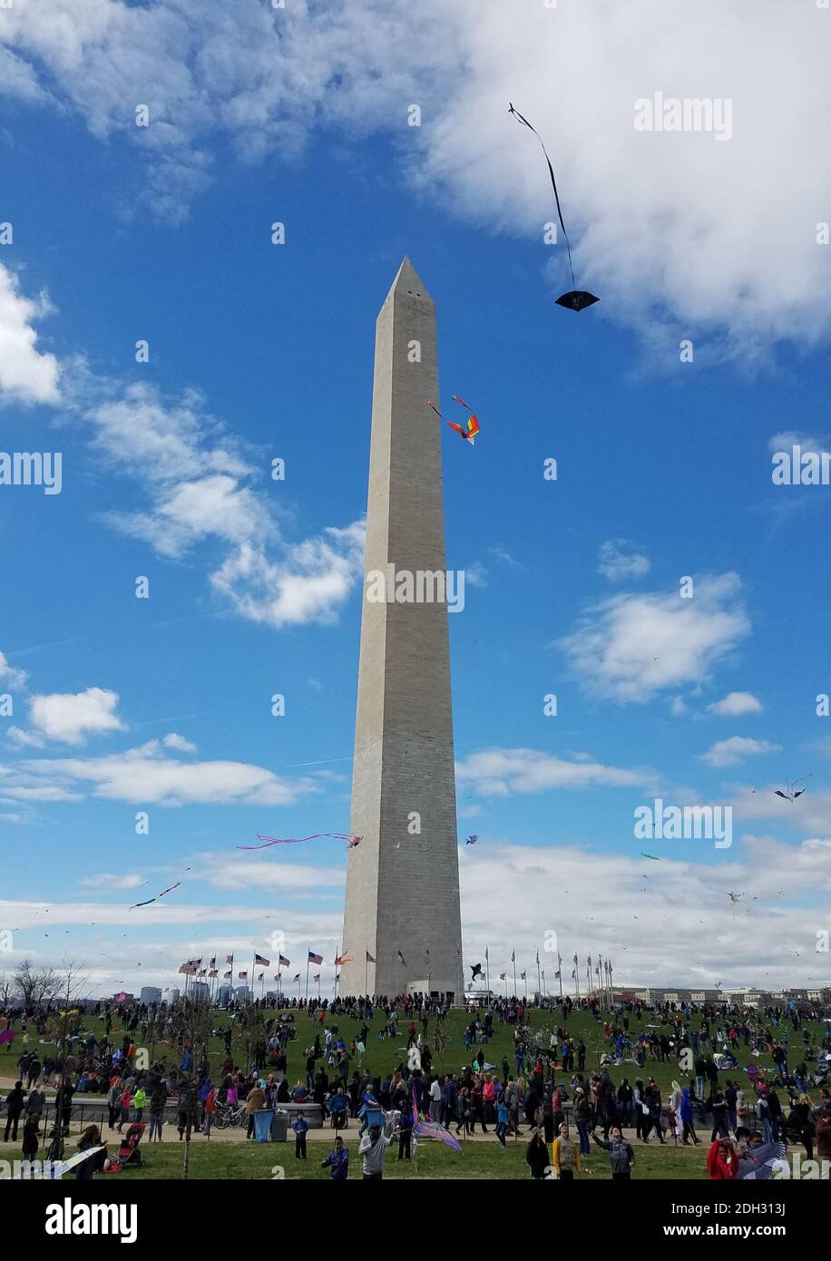 Kite on the mall hi-res stock photography and images - Alamy