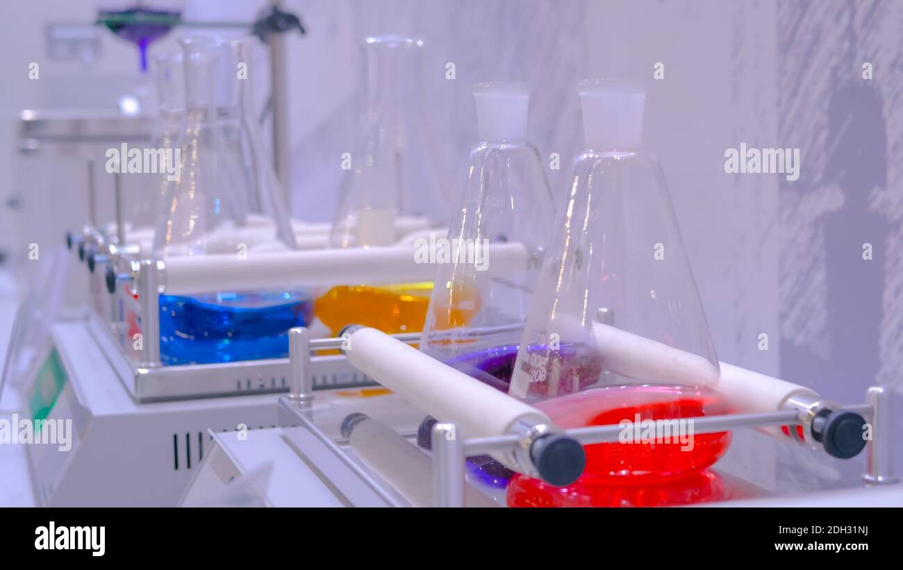 Orbital shaker for mixing, shaking, blending biological samples in ...