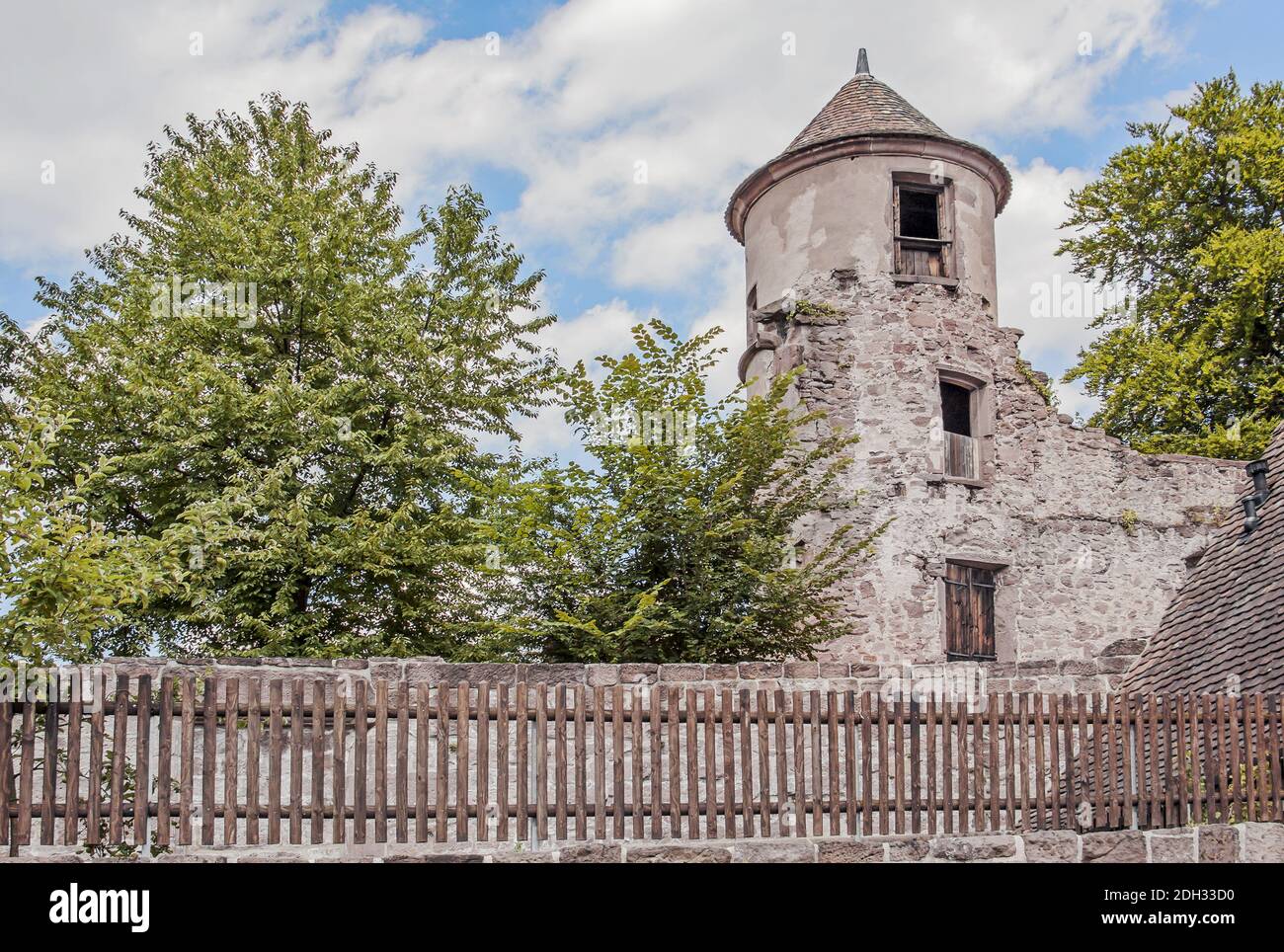 Ruined medieval monastery hi-res stock photography and images - Alamy