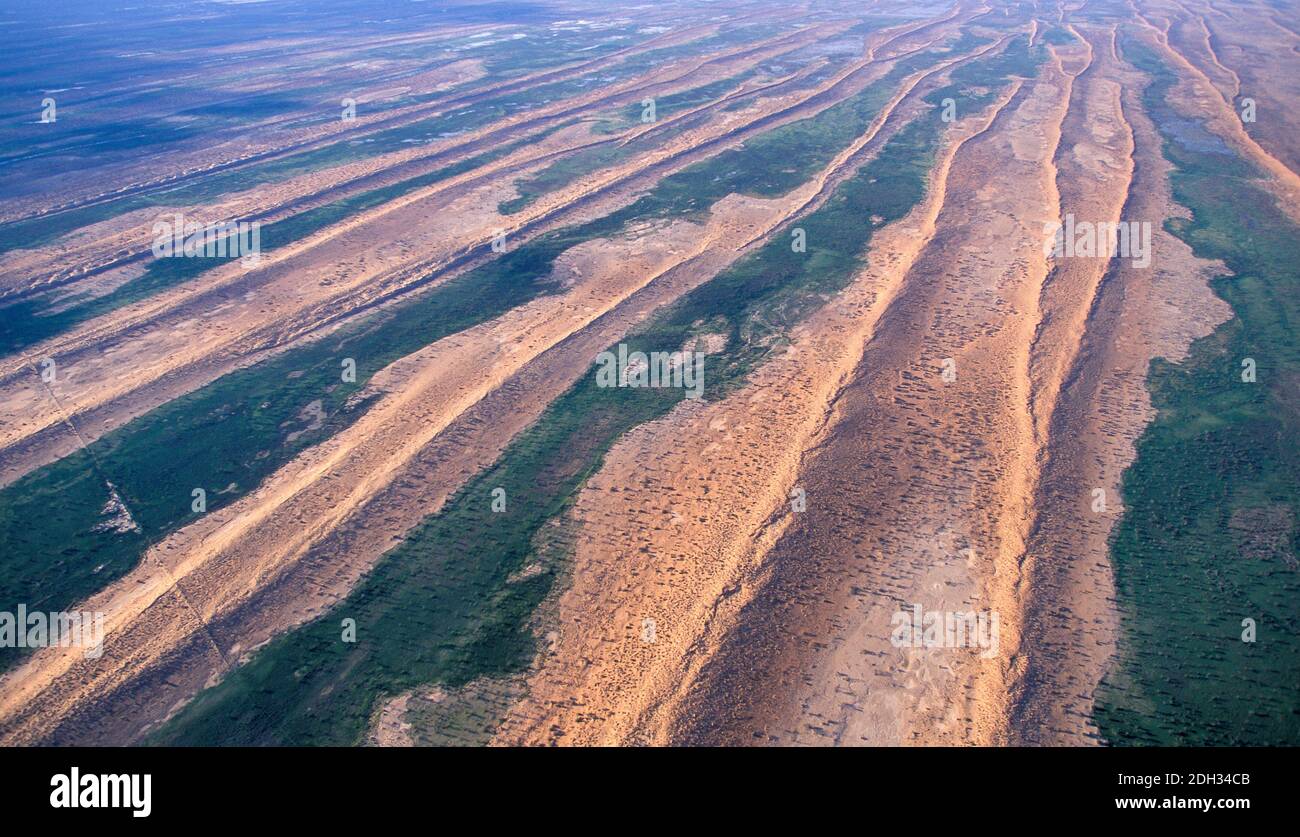 Aerial view of the Simpson Desert in western Queensland, Australia ...