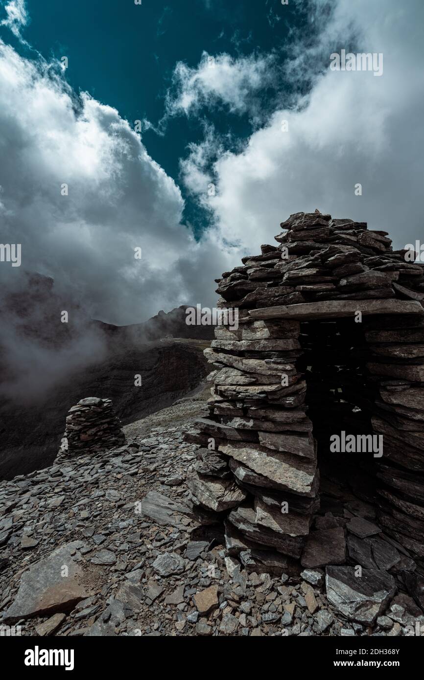 Mountain greece olympus hi-res stock photography and images - Alamy