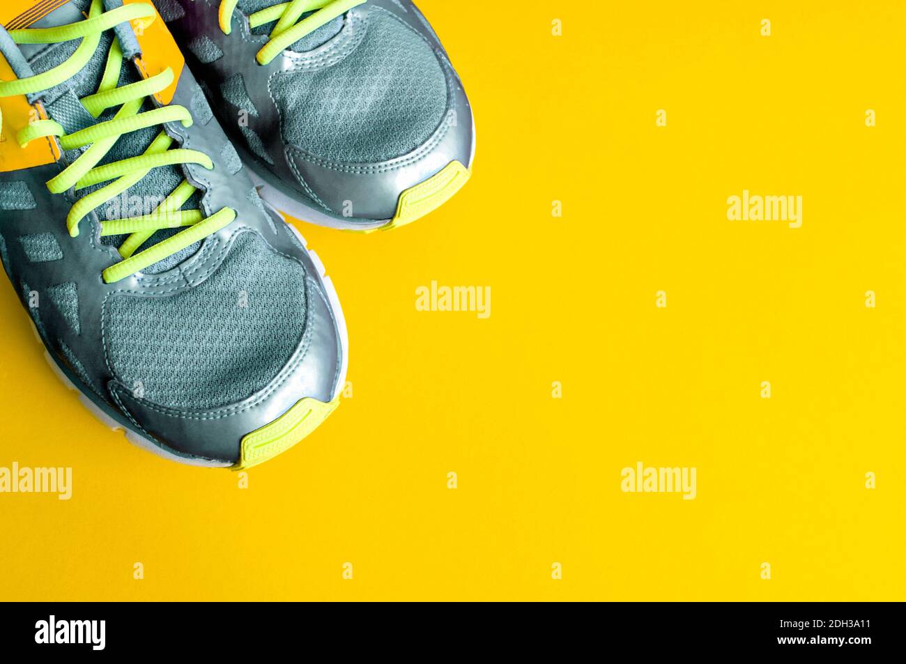 Sport cloth hi-res stock photography and images - Alamy
