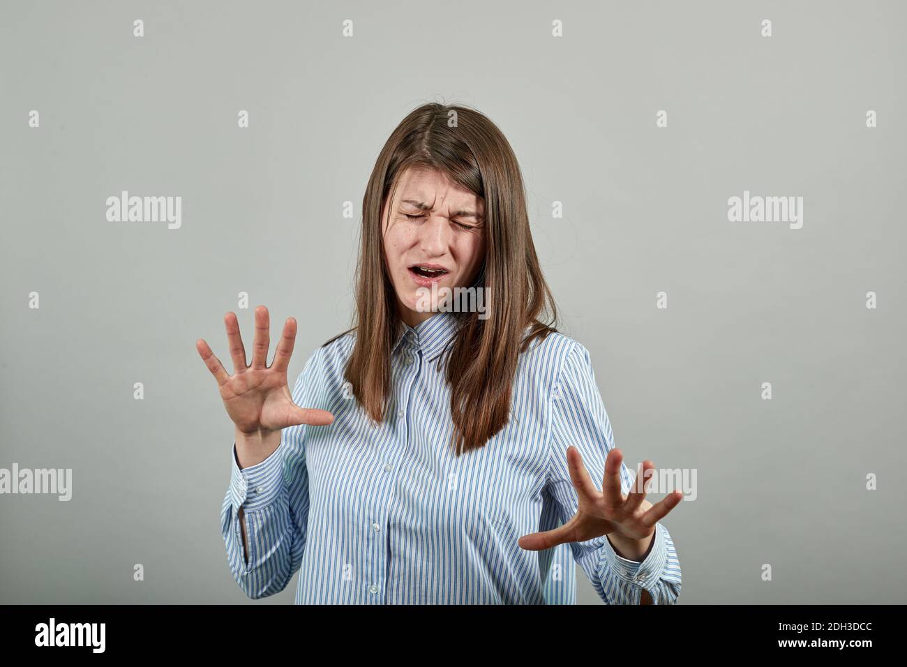 Claw hands, hand gesture and sign, scary desperate, showing claws ...
