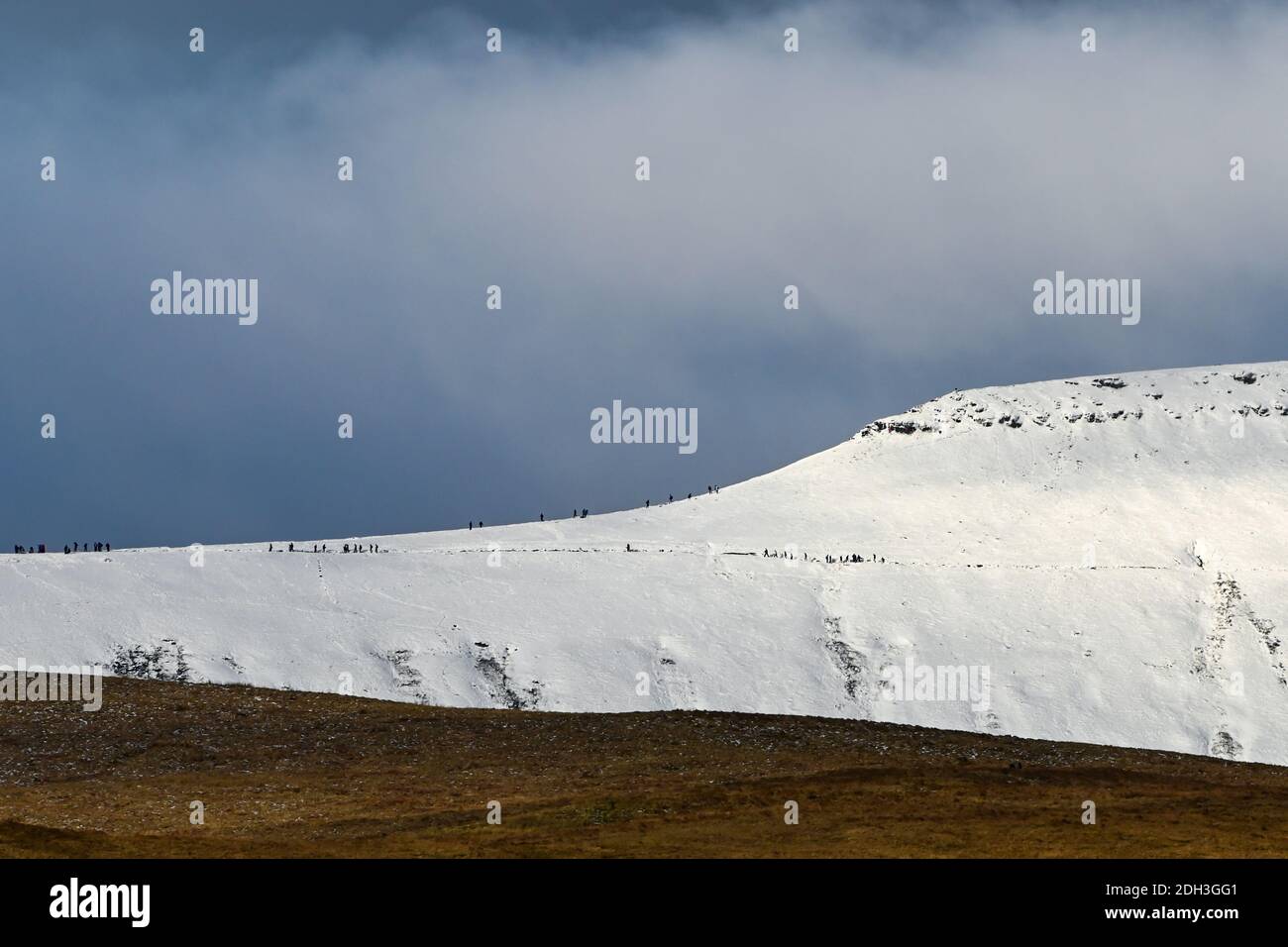 Black mountain range in brecon beacons national park hi-res stock ...