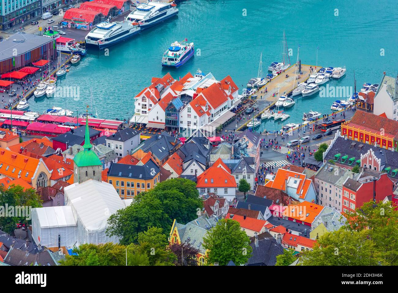 Bergen, Norway view with fish market Stock Photo - Alamy