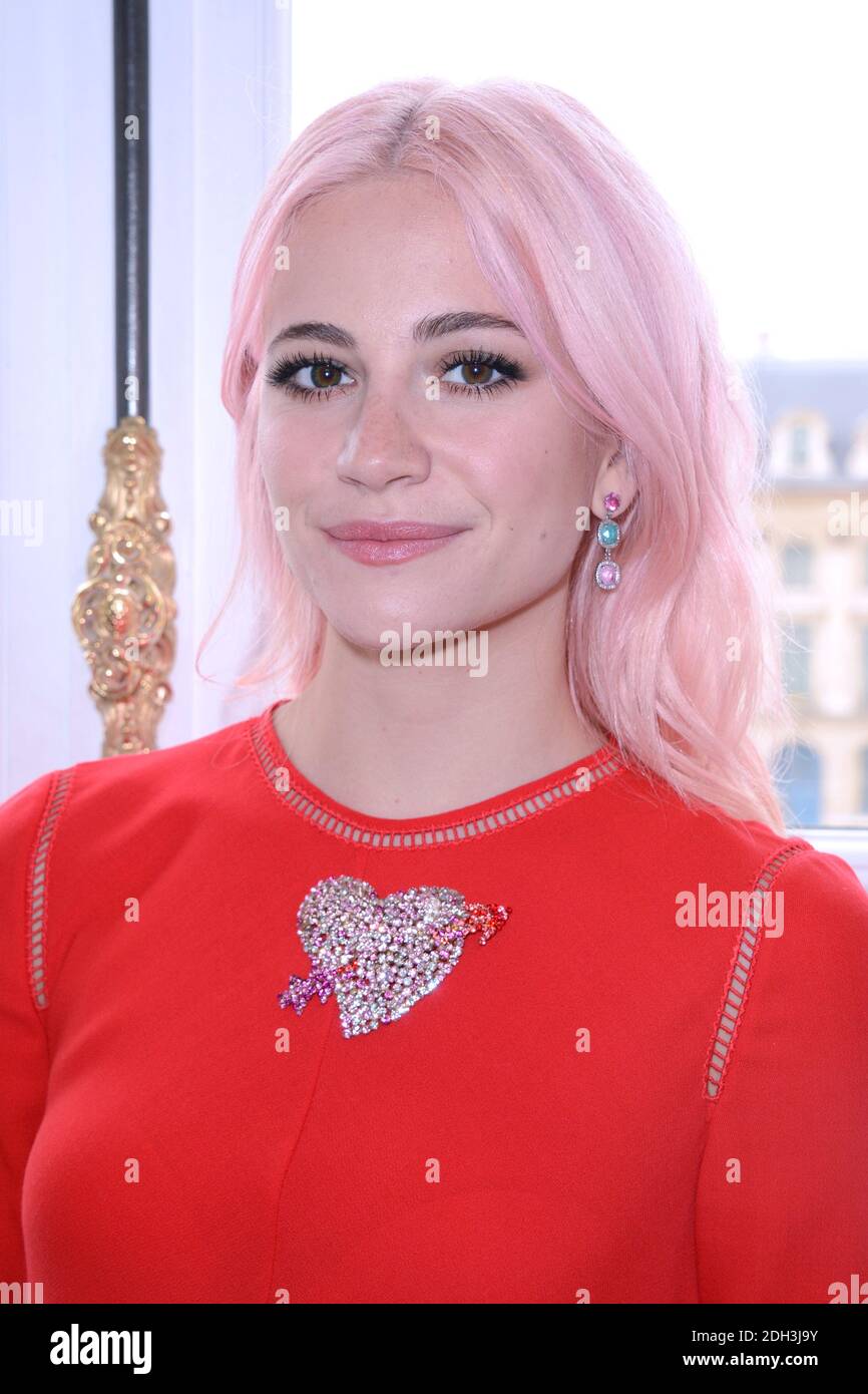 Pixie Lott attending the Schiaparelli 2017/18 Fall Winter Haute Couture ...