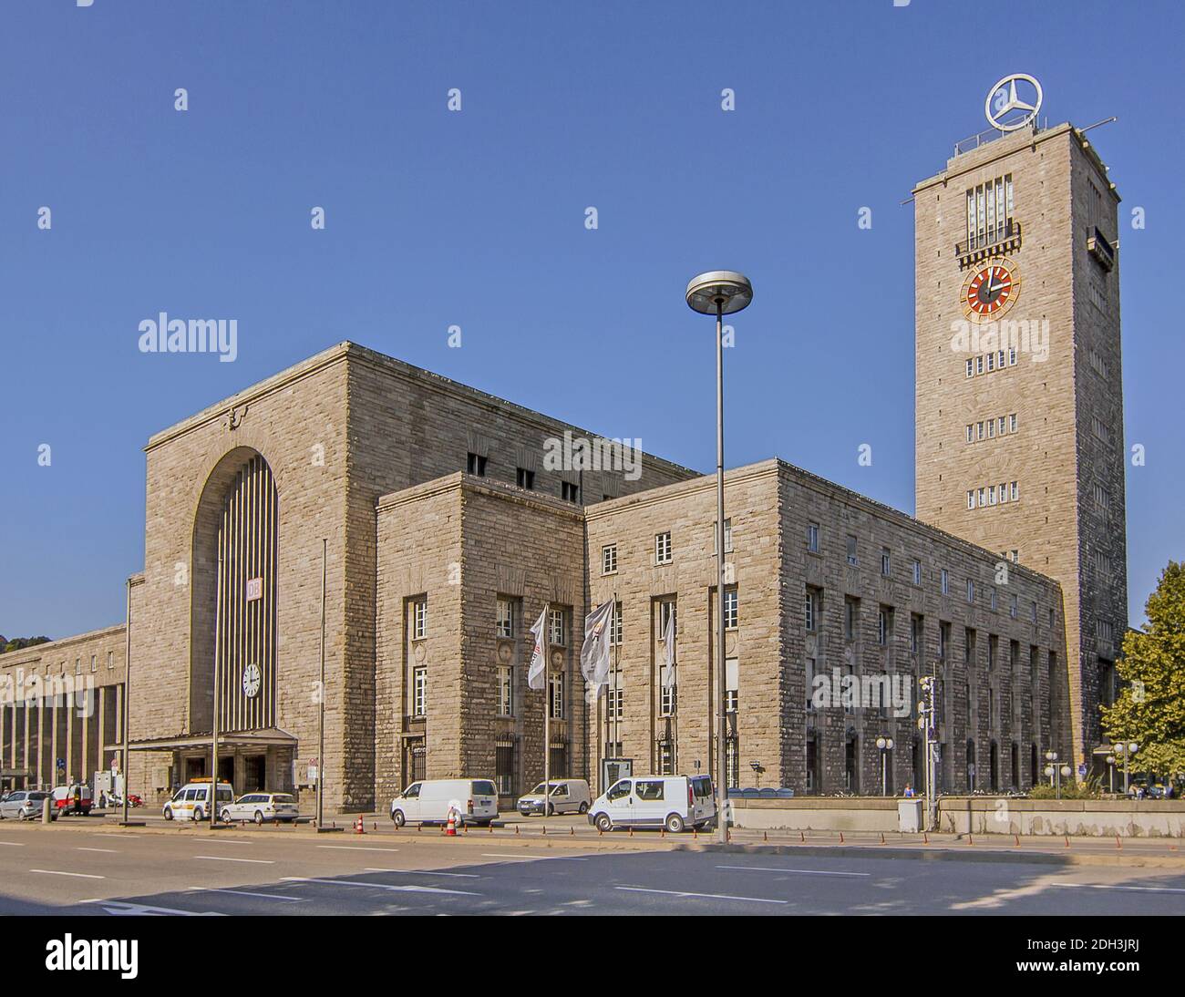 Stuttgart central station hi-res stock photography and images - Alamy