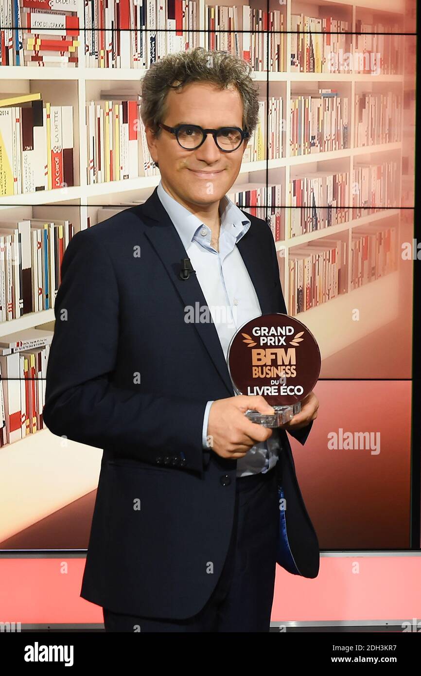 David Spector recoit le Grand Prix du Livre ECO de BFM Business pour ...