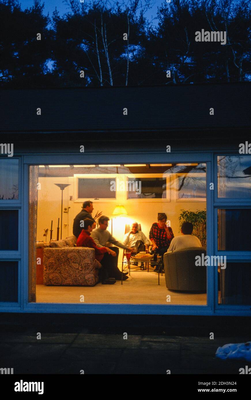 Suburban party hi-res stock photography and images - Alamy