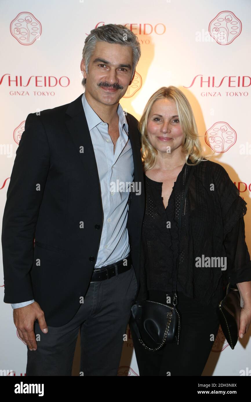 Francois Vincentelli et Sophie Favier lors du Cocktail Shiseido chez ...