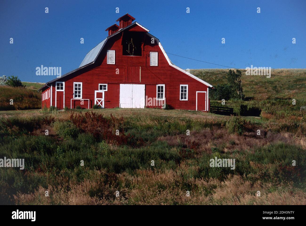 Barn cupola hi-res stock photography and images - Alamy