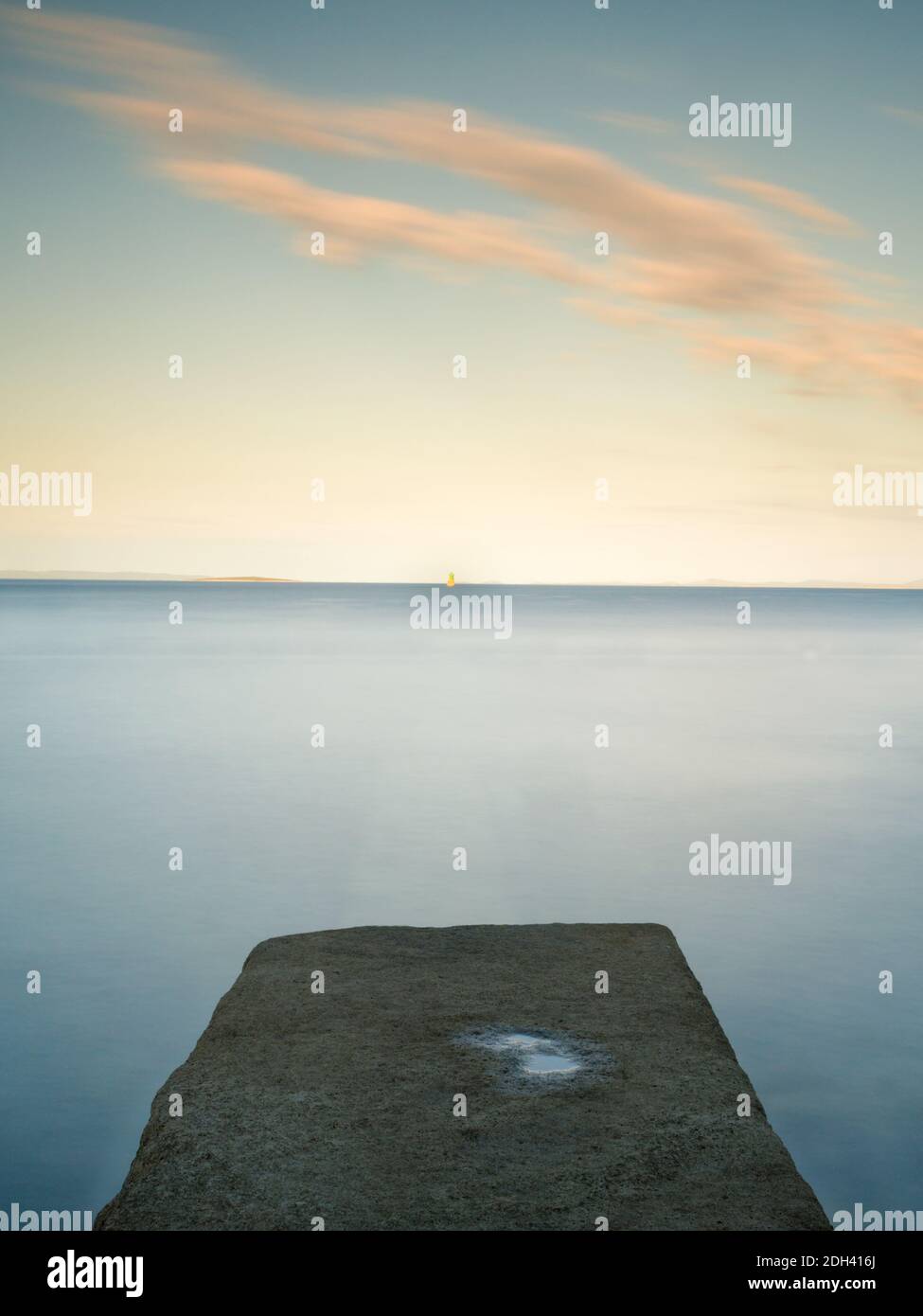 Calm scene hi-res stock photography and images - Alamy