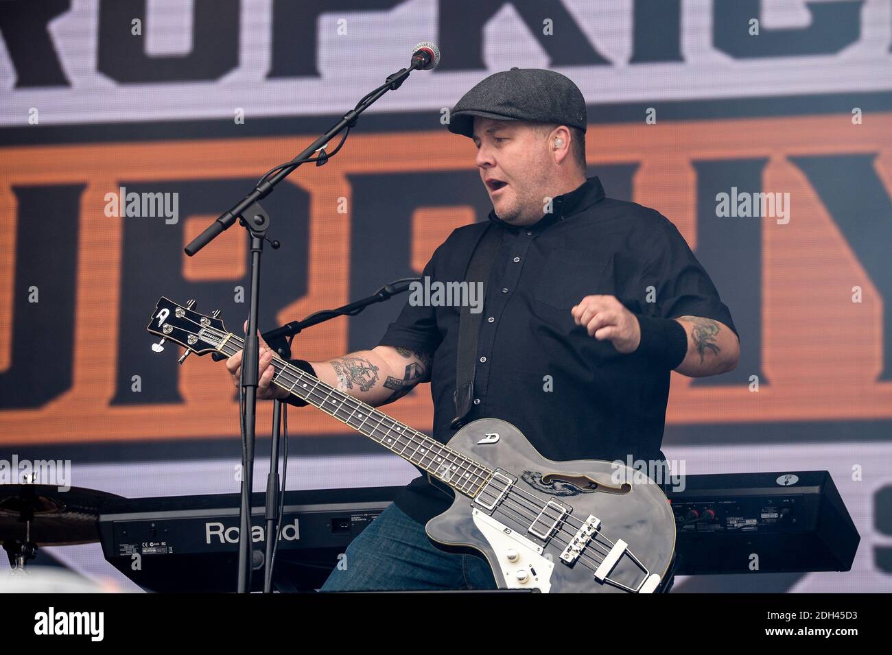 Dropkick murphys stage hi-res stock photography and images - Alamy