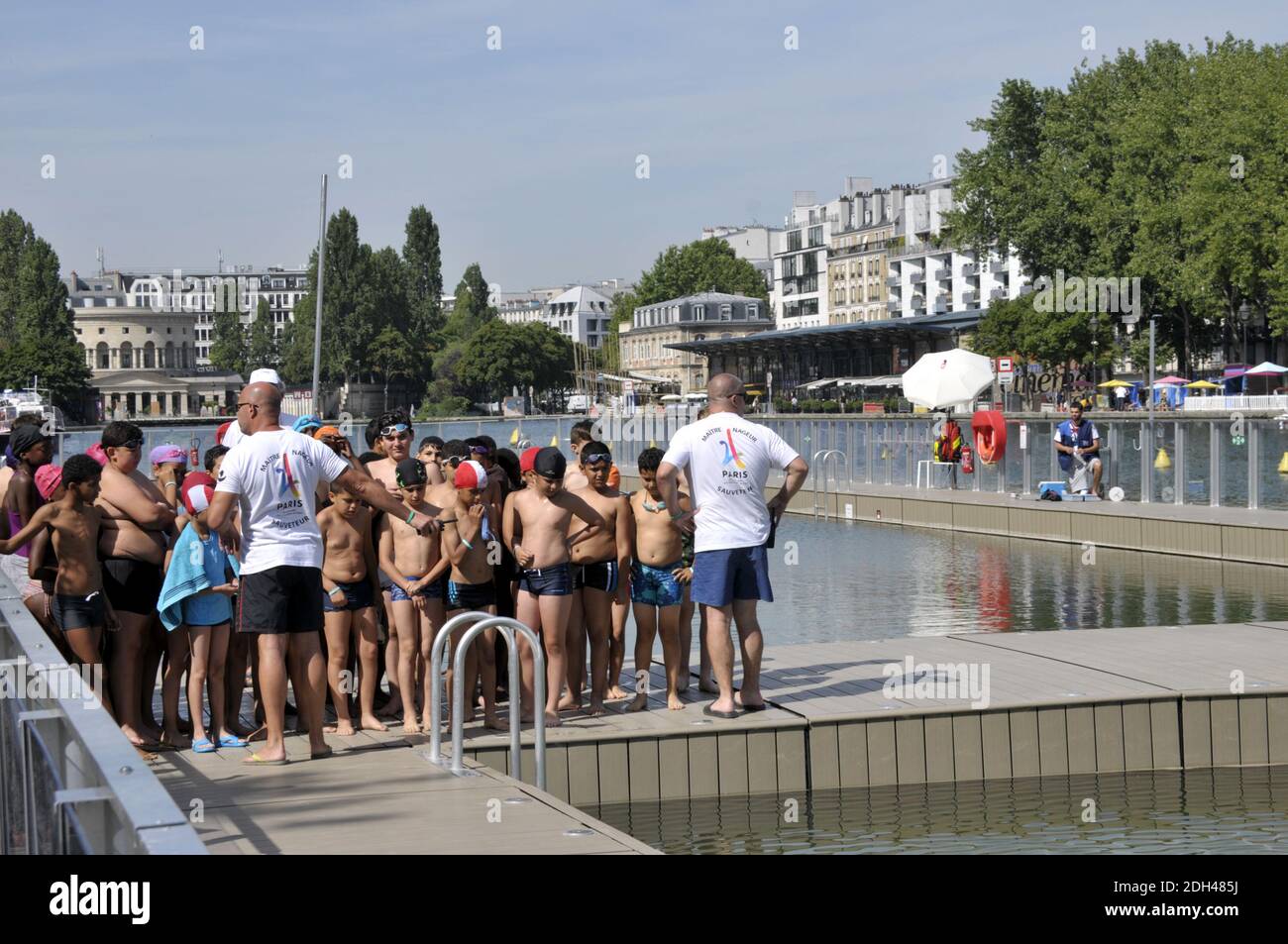 Inauguration of the three swimming pools at the Bassin de la Villette ...