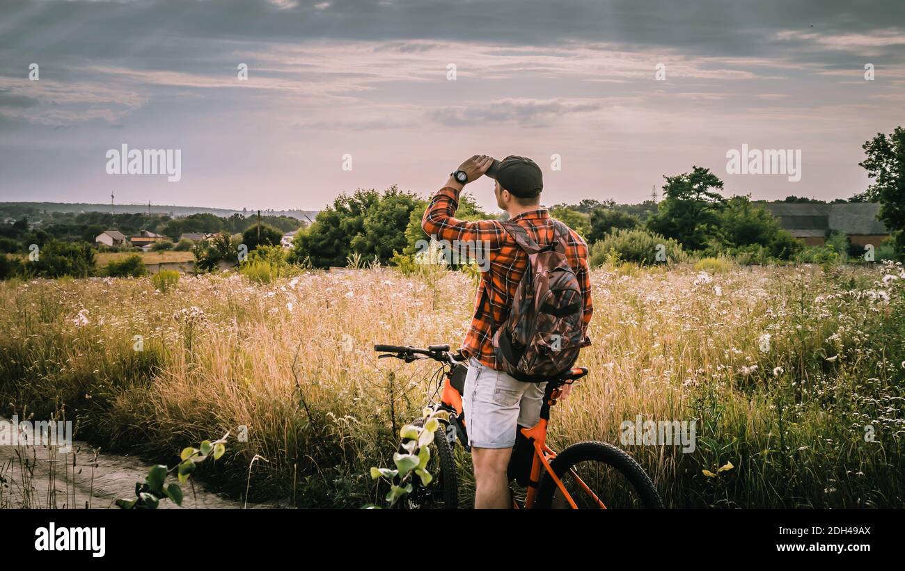 Guy riding beach bike hi-res stock photography and images - Alamy