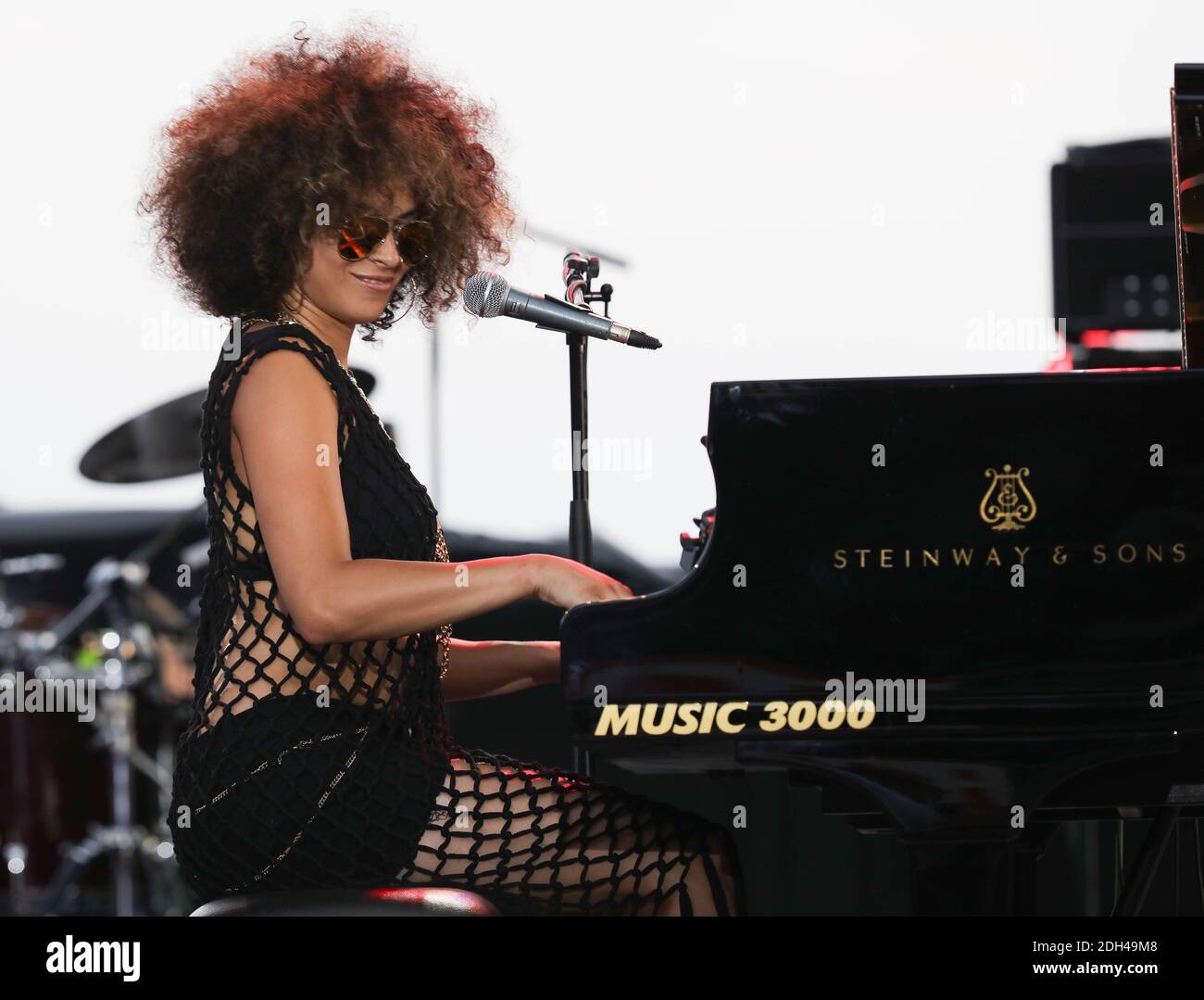 Kandace springs hi-res stock photography and images - Alamy