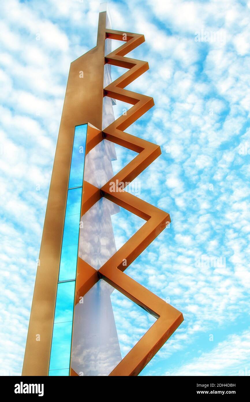 Monument shape hi-res stock photography and images - Alamy