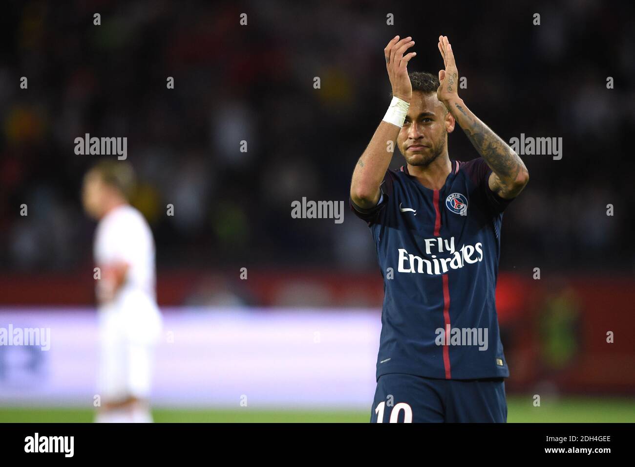 Neymar of psg gestures hi-res stock photography and images - Alamy