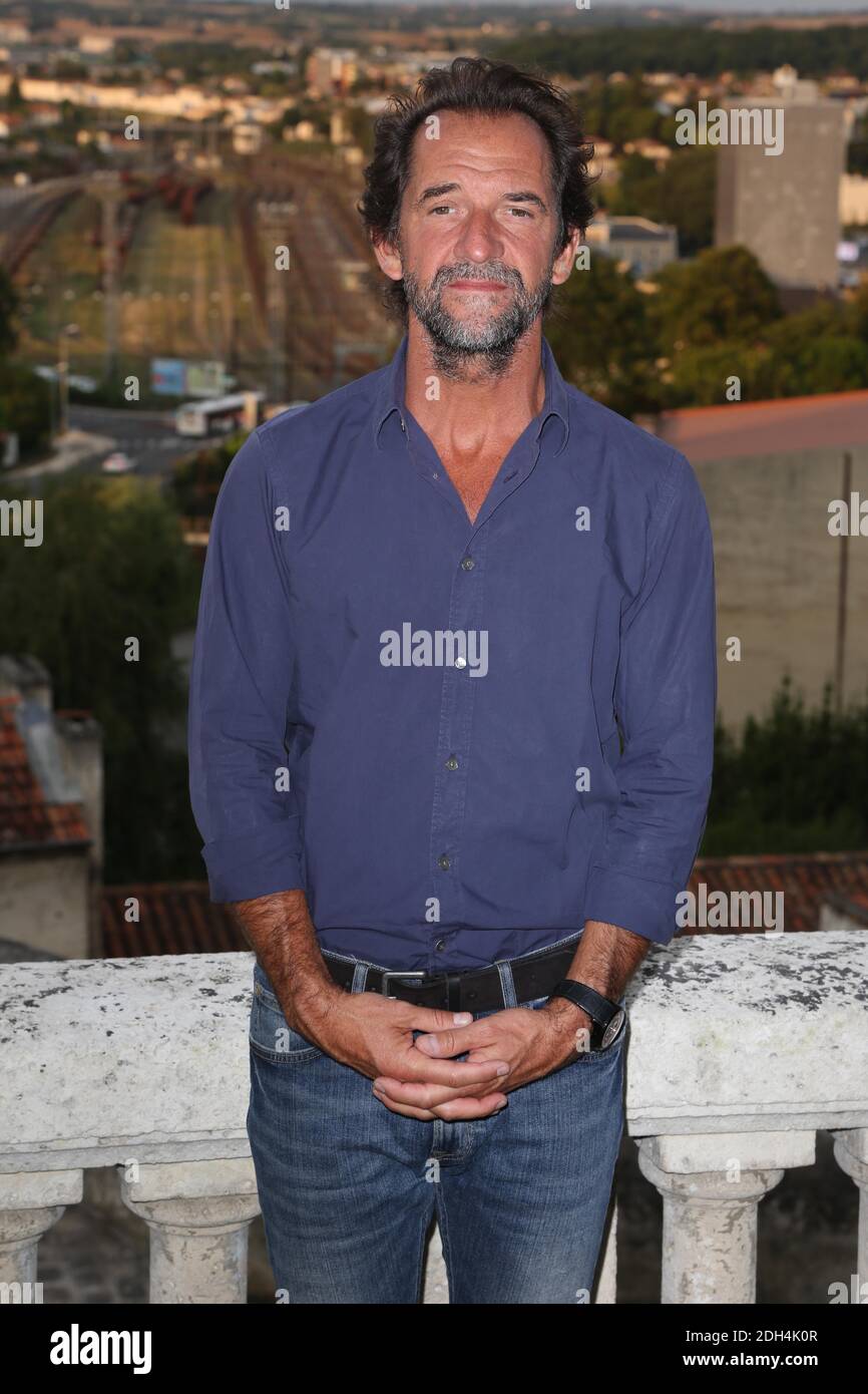 Stephane De Groodt seen at the L'un dans l'autre photocall as part of ...