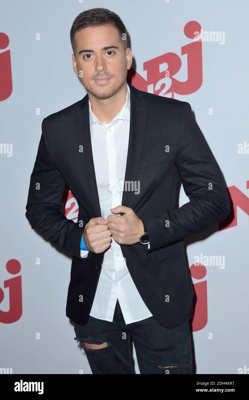 Andreas Kastros assiste a la Premiere NRJ12 de Les Vacances des Anges ...